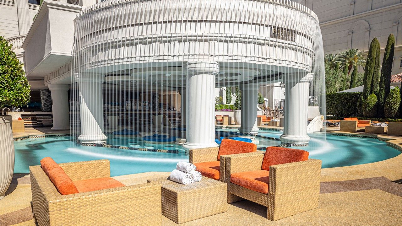 Best Las Vegas Pools - Where to Swim in Las Vegas - Caesars