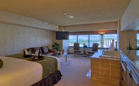 Caesars Entertainment Suites - Las Vegas, Atlantic City, Lake Tahoe & Reno