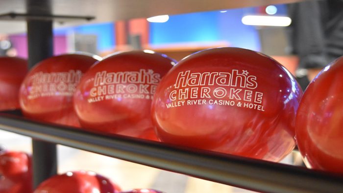 Bowling and Arcade Entertainment Center | Harrah's Cherokee Valley River